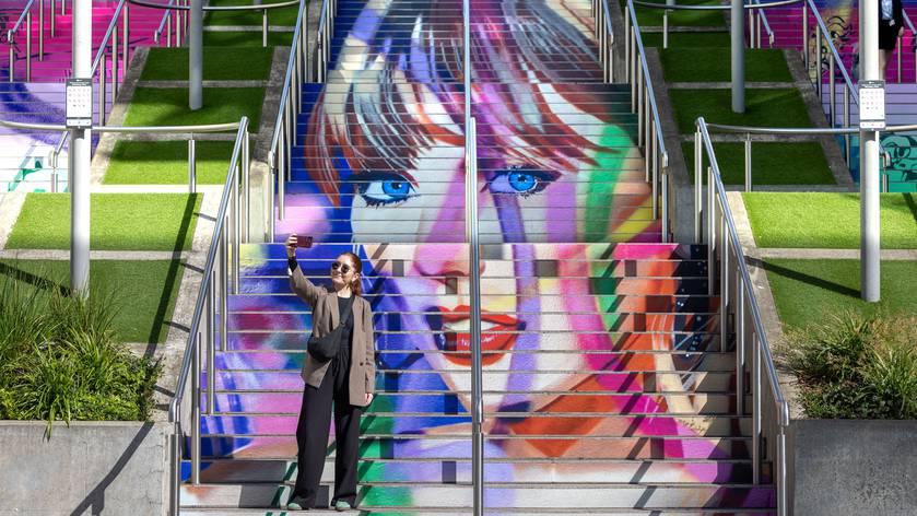 Auras by Frank Styles - Swiftie Steps