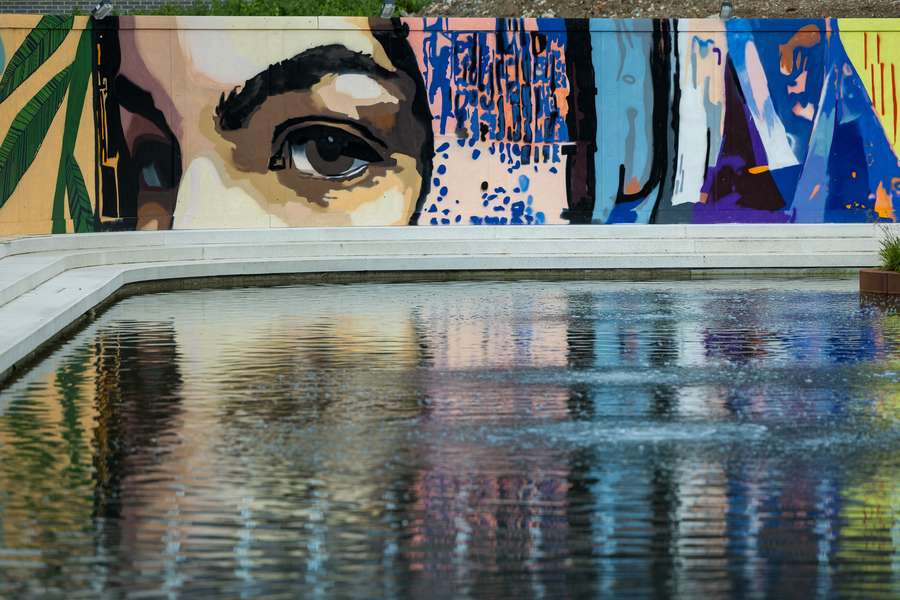 Threads in the Wildflower by Alec Saunders (ALECLDN)