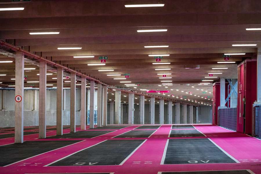 Pink Parking – Book Car & Coach Parking | Wembley Park